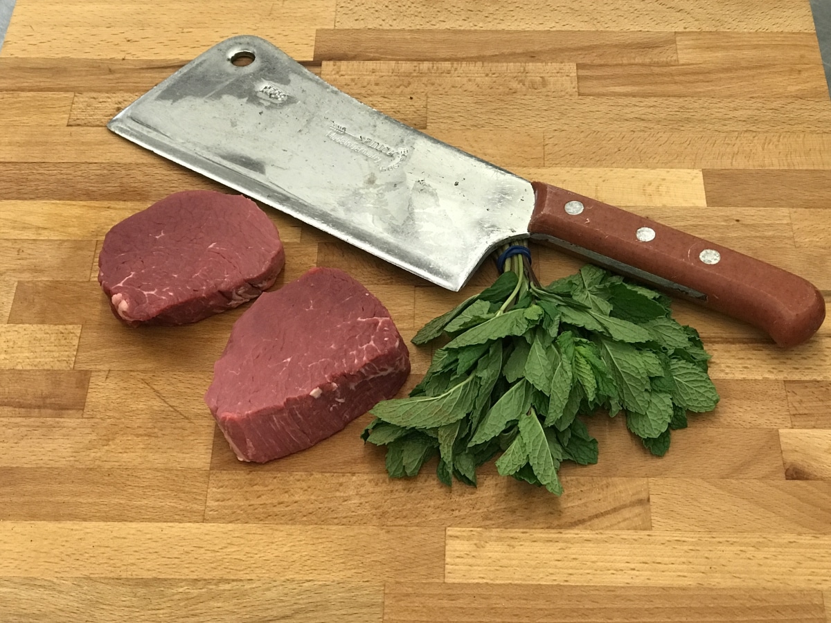 Buy Fillet Steak Approx 7oz Online - Award Winning Scottish Butchers ...